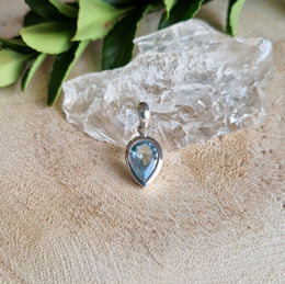 Unieke en handgemaakte collectie edelstenen sieraden - SilverGems.nl ...